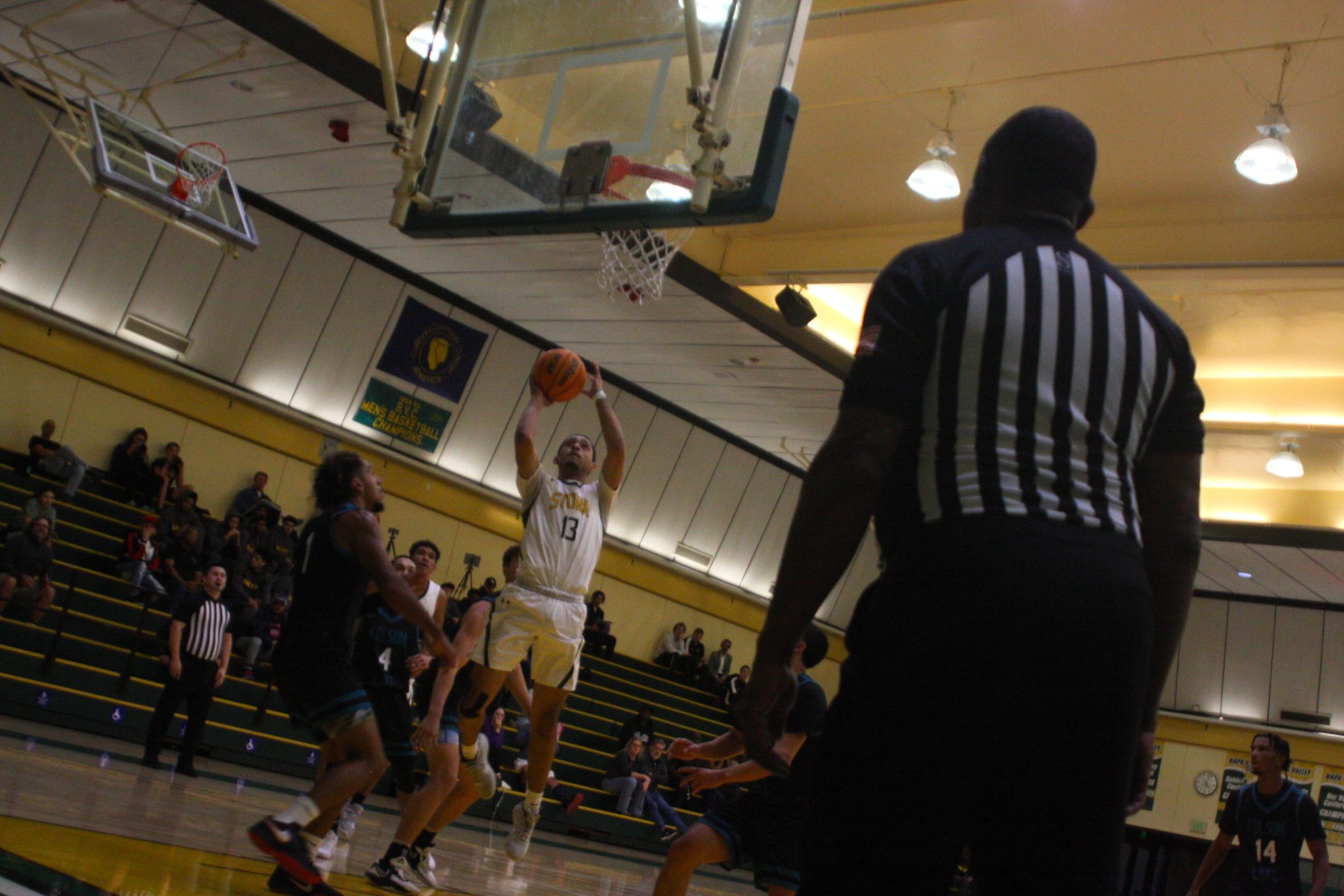 Folsom Lake shoots lights out from three-point line, wins rebounding ...